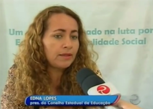 Edna Lopes em entrevista para a TV Pirajuçara - De Olho nos Planos